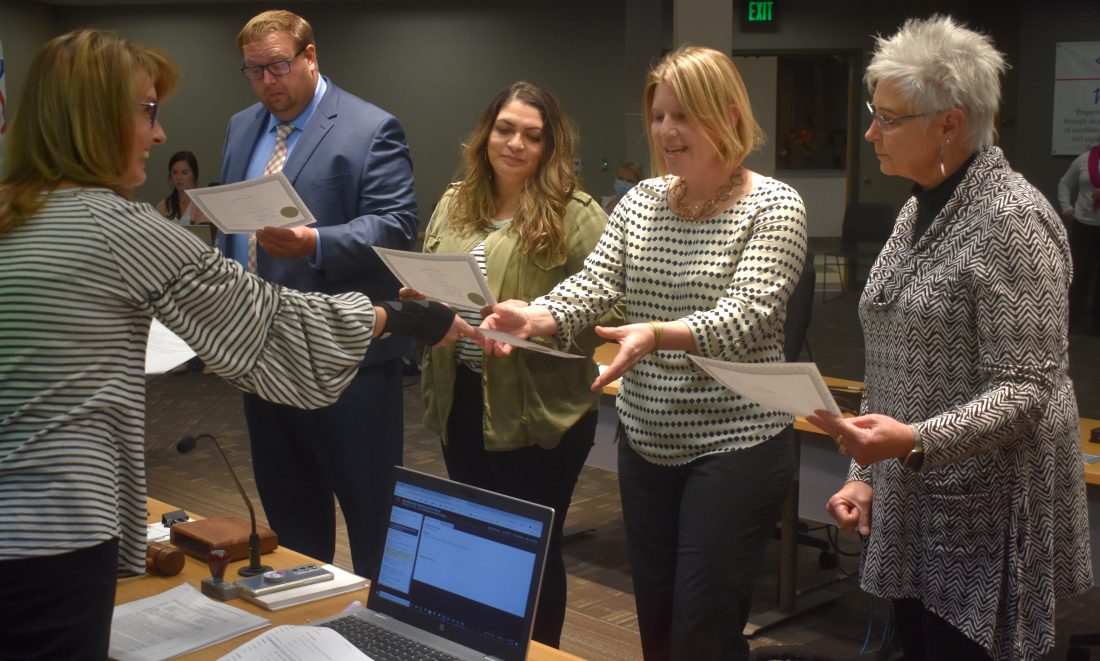 School board tables action on employee vaccine mandate | News, Sports ...